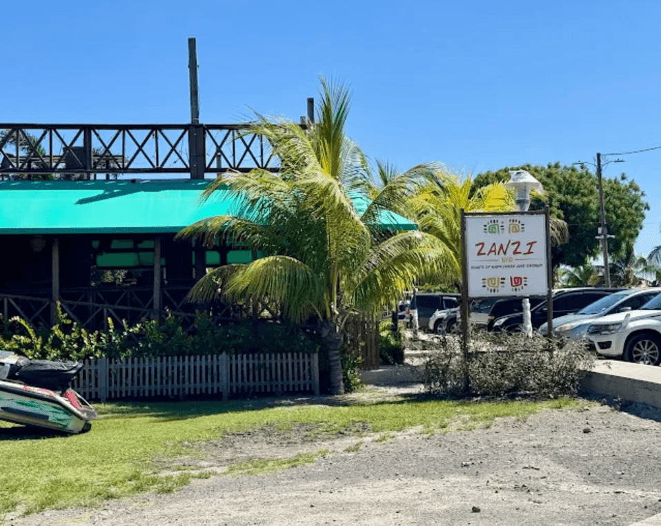 Zanzi Bar and Grill - CaribeZyne